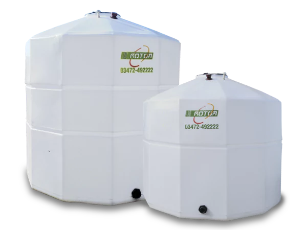 Tanques de plástico para usos varios.